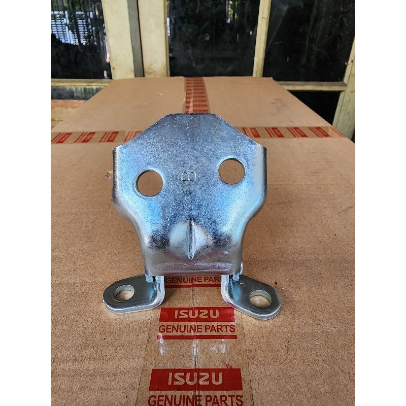 Jual Engsel Pintu Depan KANAN RH Bagian Atas Bawah Isuzu Traga Original ...