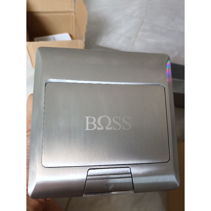 Jual STOP KONTAK LANTAI BOSS+SOKET 2 LOBANG | Shopee Indonesia