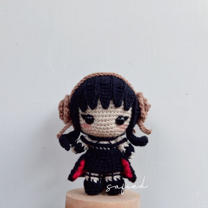 Jual Boneka Rajut Yor SPY x FAMILY / Yor Amigurumi (Boneka Rajut ...