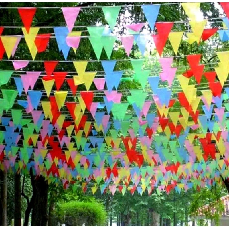 Jual BENDERA SEGITIGA ISI 15 / BENDERA SEGITIGA AGUSTUSAN / HIASAN ...