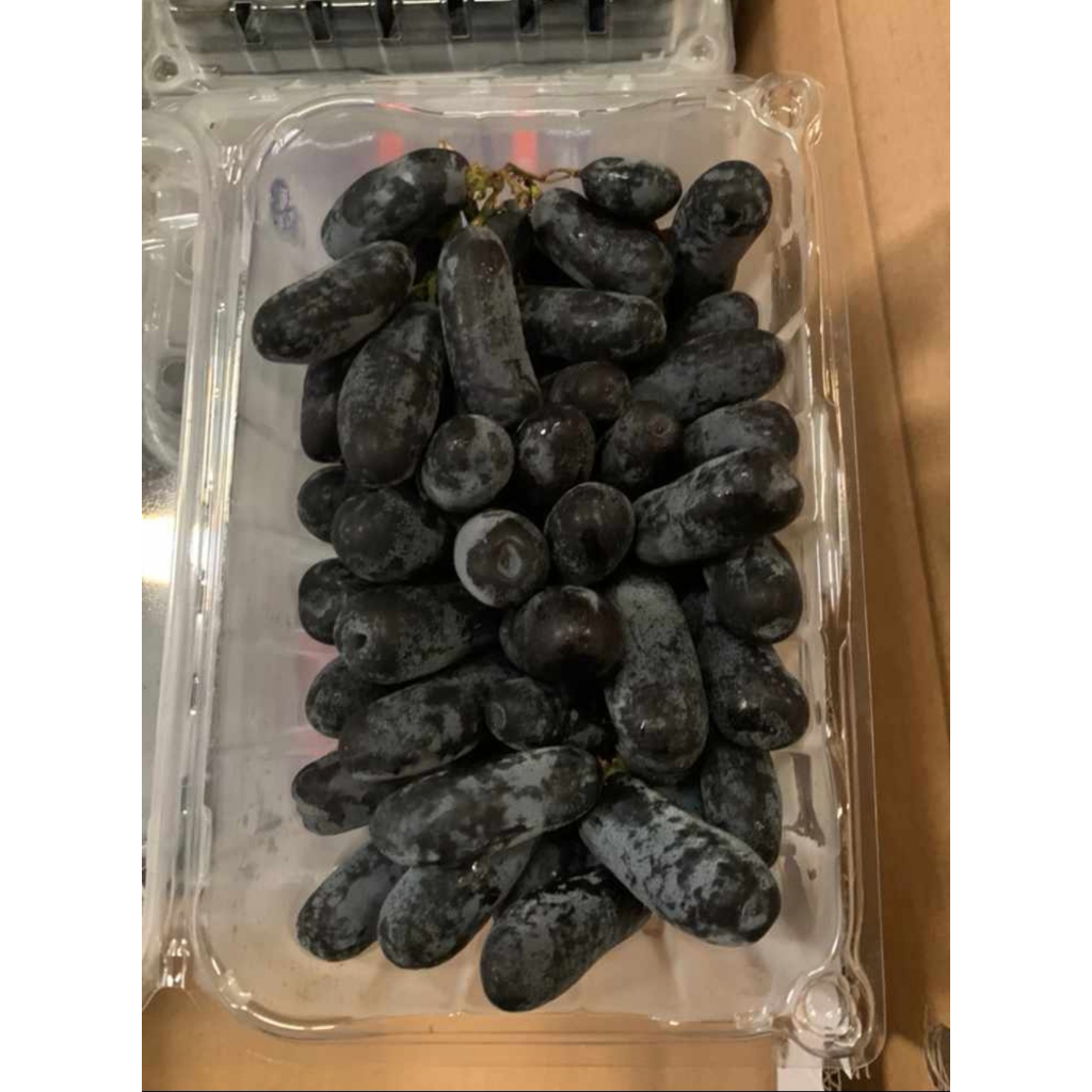 Jual Anggur Jari Moondrop Sweet Sapphire Black Seedless Grapes 500 gr ...
