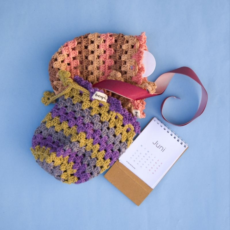 Jual Pouch Rajutan / Crochet Pouch Cute ( Custom Warna) | Shopee Indonesia