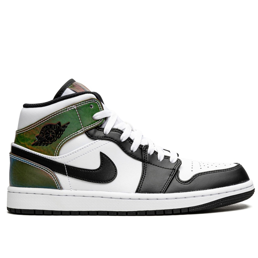 Jual Sepatu Sneaker Air Jordan 1 Mid SE "Heat Reactive" Original ...