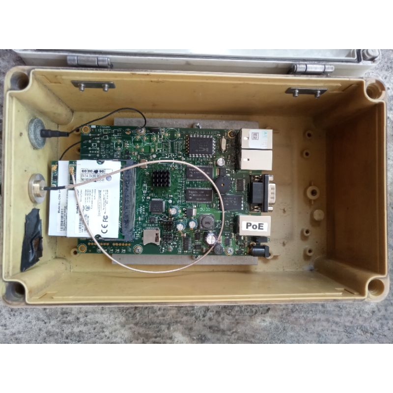 Jual MIKROTIK RB433AH + SET BOX OUT DOOR | Shopee Indonesia