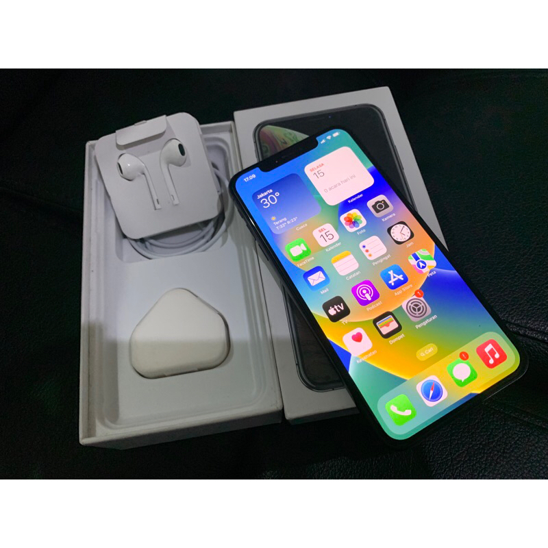 Jual iPhone Xs Max 256GB second like new fullset | Shopee Indonesia