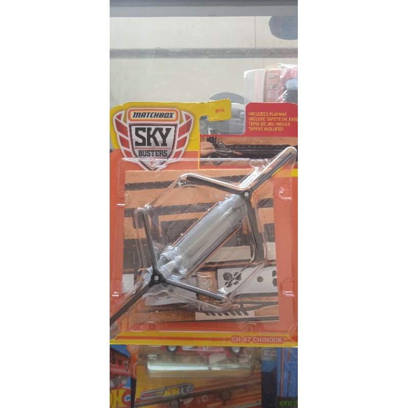 Jual Matchbox Sky Buster CH-47 Chinook Helicopter | Shopee Indonesia