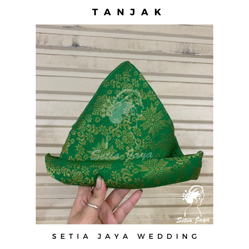 Jual Topi Tanjak Songket Palembang, Koto Gadang, Padang/ Tanjak Tinggi ...