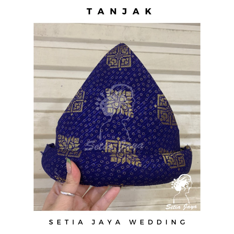 Jual Topi Tanjak Songket Palembang, Koto Gadang, Padang/ Tanjak Tinggi ...