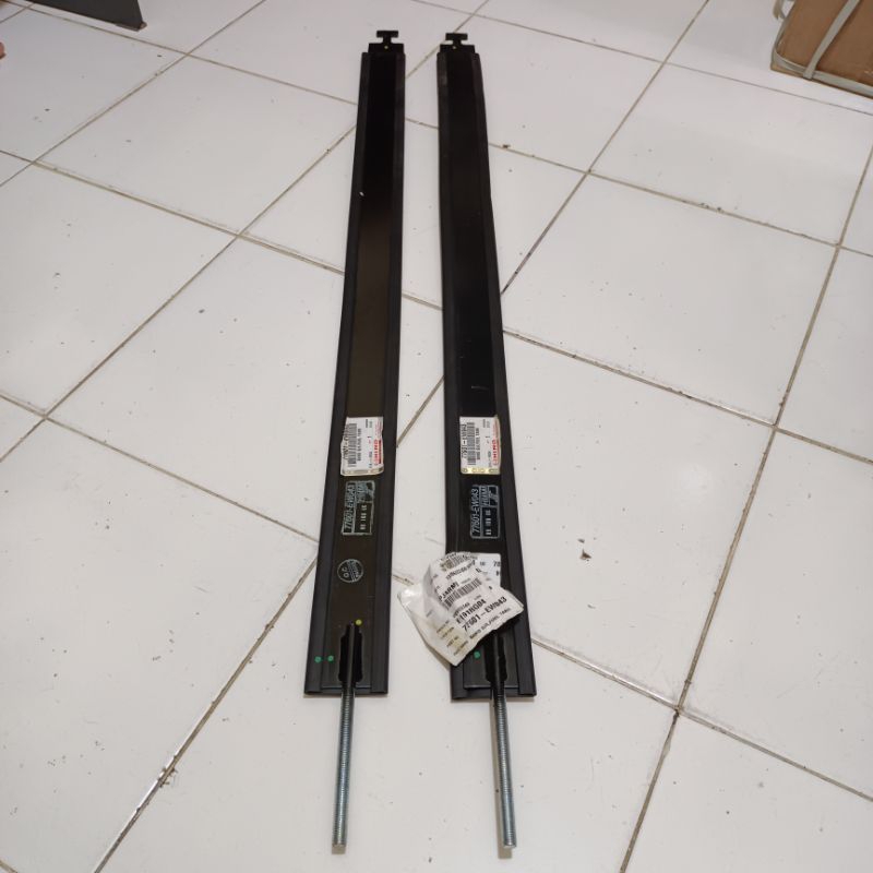 Jual BAND SUB ASSY FUEL TANK SABUK TANGKI HINO LOHAN ENGKEL 77601-EW043 ...