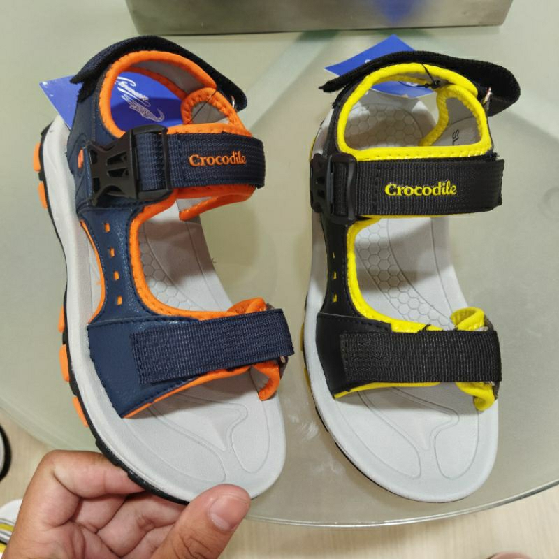 Jual CROCODILE sepatu sandal anak anak koleksi terbaru | Shopee Indonesia