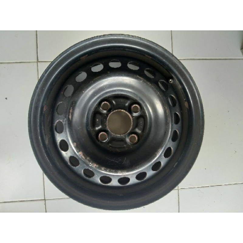 Jual Velg Kaleng Second R14 Pcd 4x100 | Shopee Indonesia