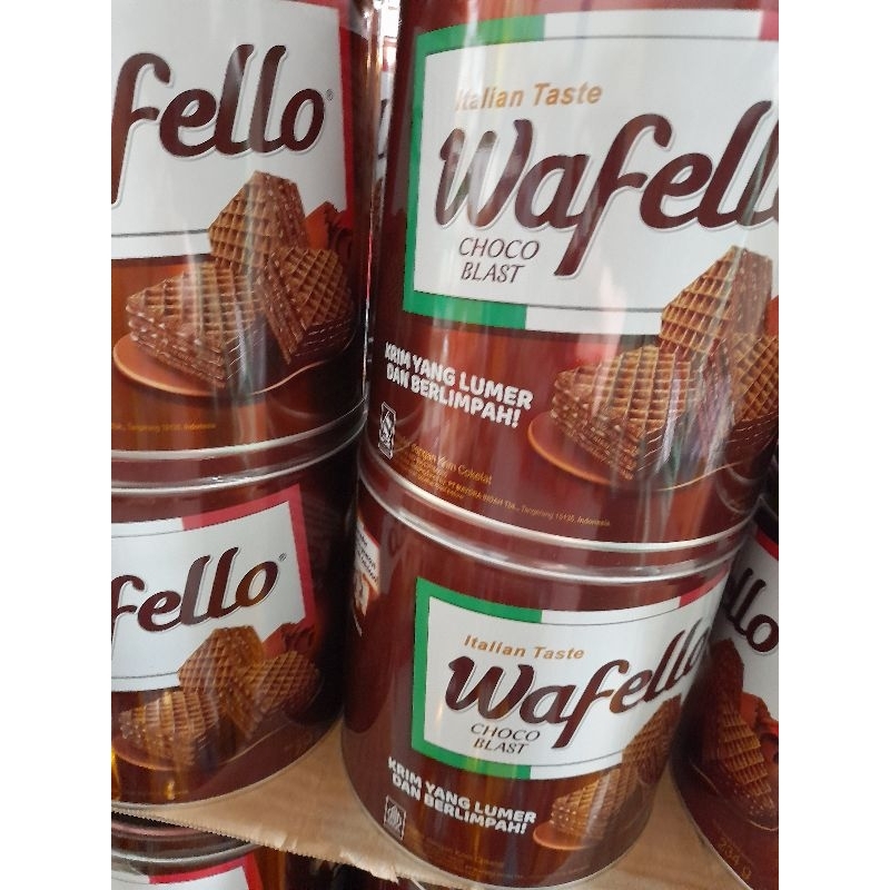 Jual PROMO WAFELLO SEASONAL WAFELLO KALENG COKELAT WAFER KALENG WAFELLO ...