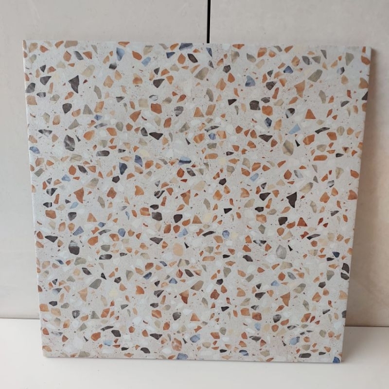 Jual Keramik LANTAI 50x50 MATT KASAR CREAM TERAZO BINTIK CLASSIC 50X50 ...