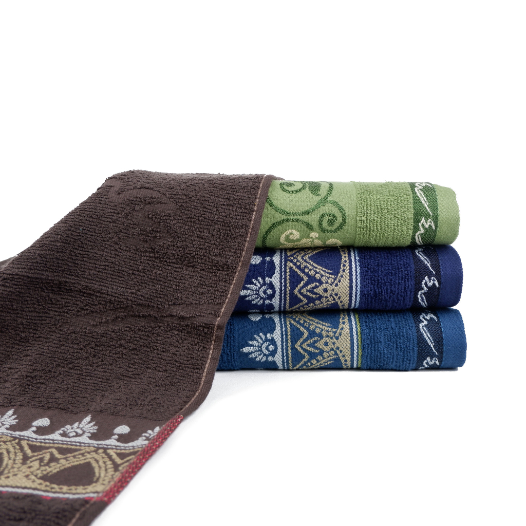 Jual Handuk Merah Putih Motif 50 x 100cm Handuk Travel | Shopee Indonesia