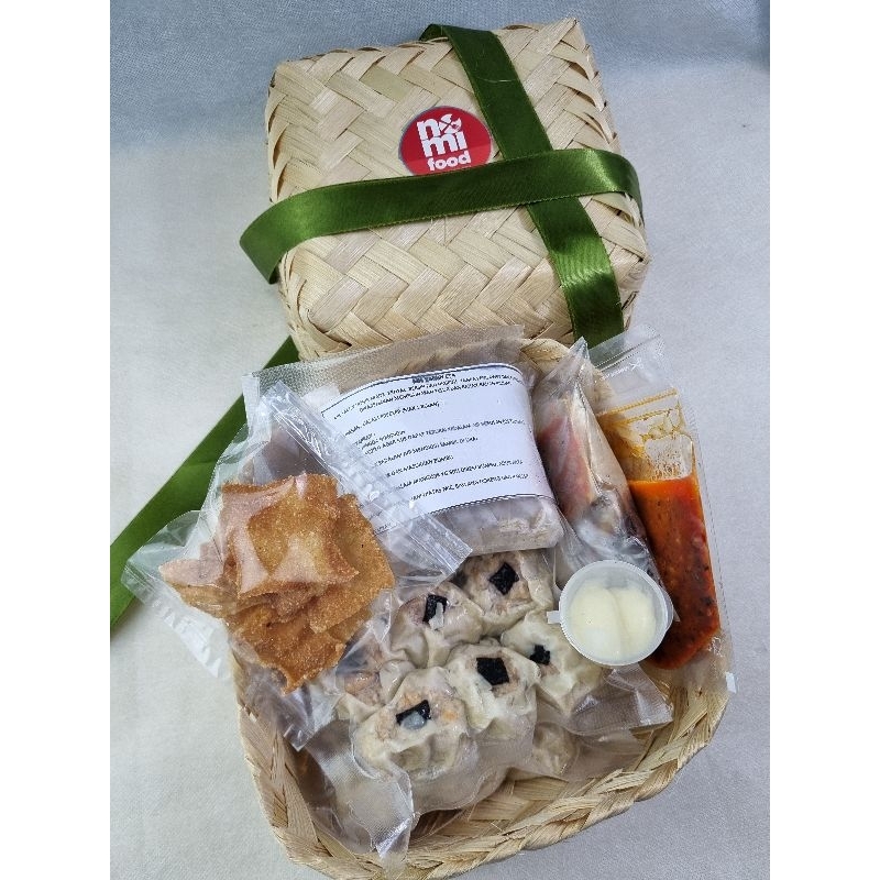 Jual Hampers Frozen Food + Card (Dimsum shumay ayam udang 24pcs + Mie ...