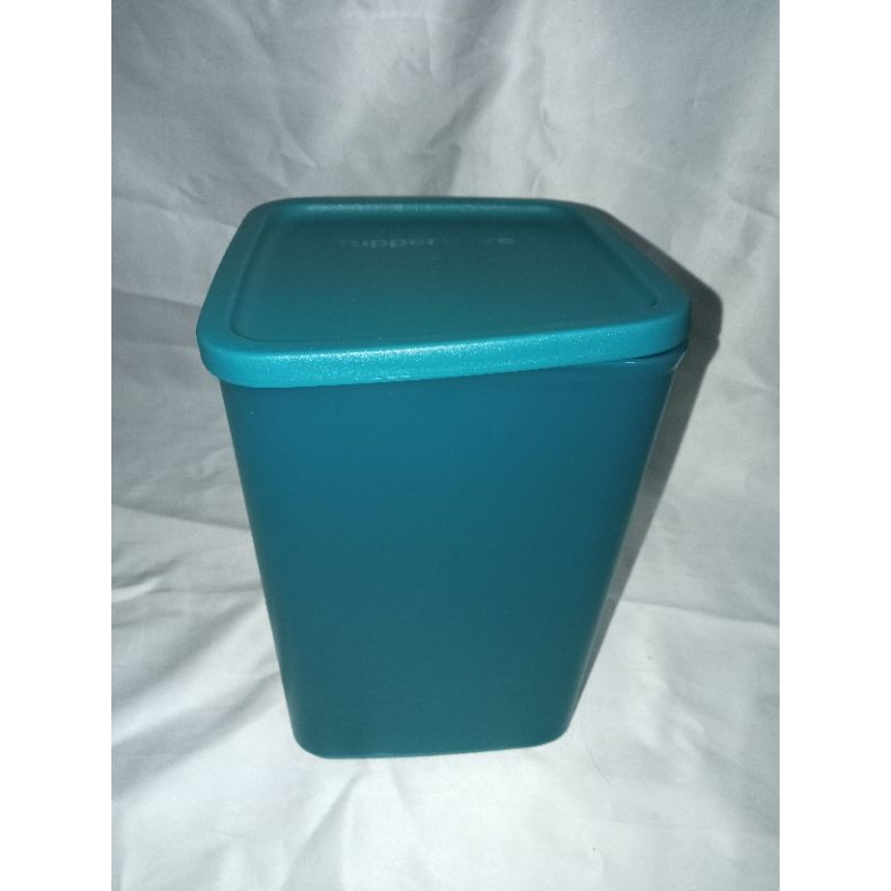 Jual Tall Square Round Tupperware (1pcs) | Shopee Indonesia