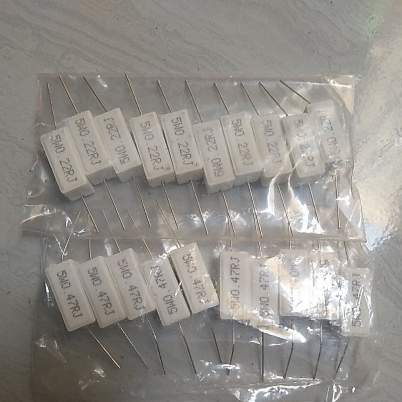 Jual Resistor Kapur 0.47 5 Watt | Shopee Indonesia