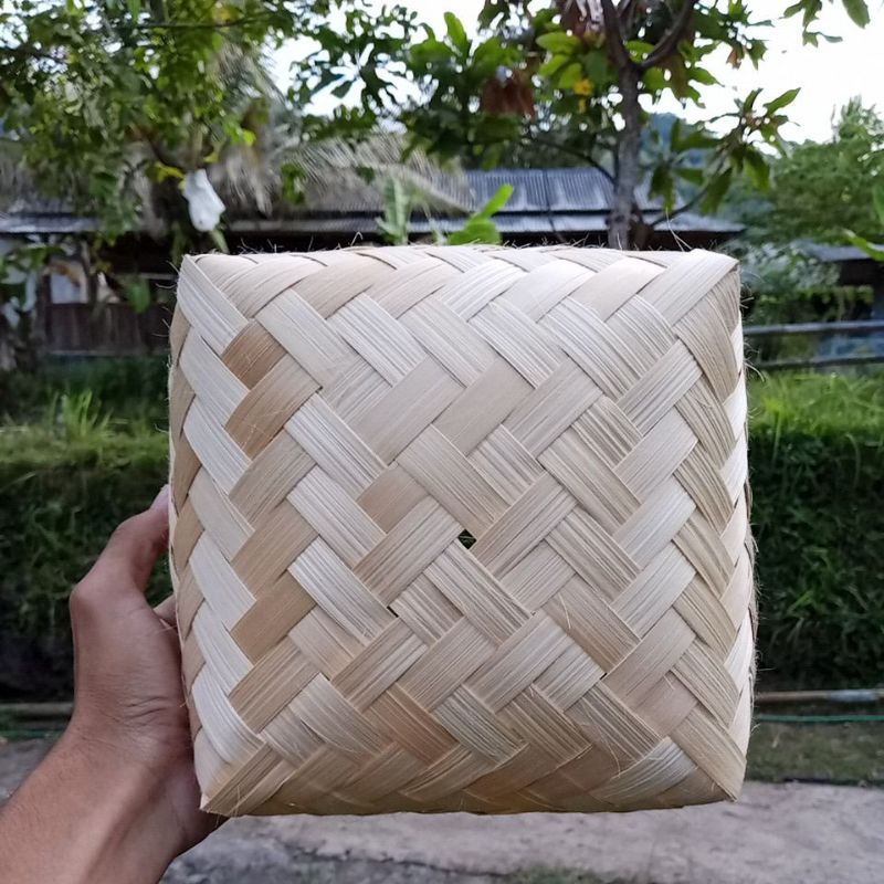 Jual Besek Bambu 18x18 Besek Nasi Box Besek Anyaman Bambu Per Pcs (1pcs ...