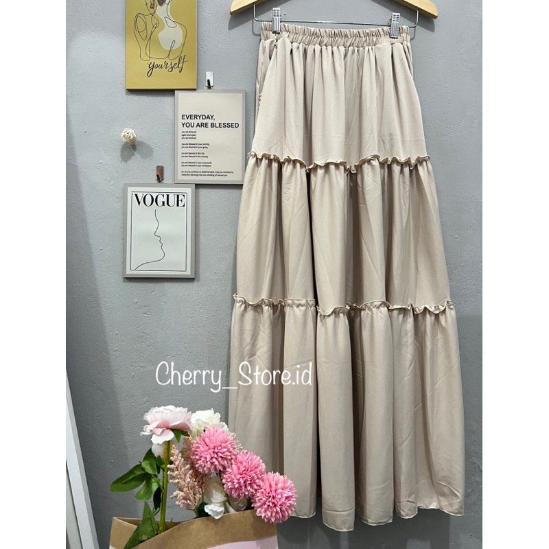 Jual Cherry_ Ruffle Skirt 3 susun / rok panjang wanita / skirt korean ...