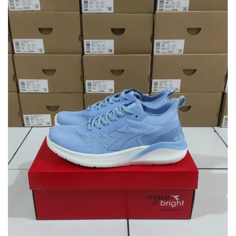 Jual sepatu lari wanita diadora Erfa Original MAP | Shopee Indonesia