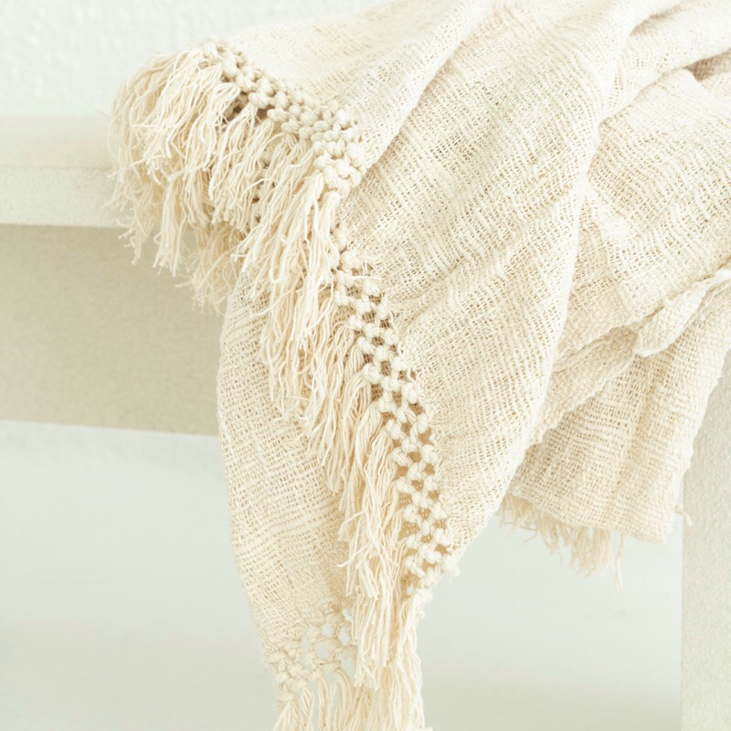Jual Sona Throw // Selimut Sofa Polos dengan Rumbai - Kain Tenun Cotton ...