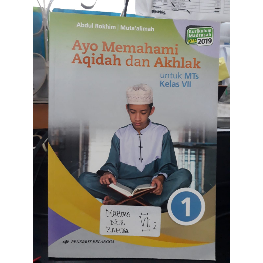 Jual AYO MEMAHAMI AQIQAH DAN AKHLAK UNTUK MTS KELAS VII | Shopee Indonesia