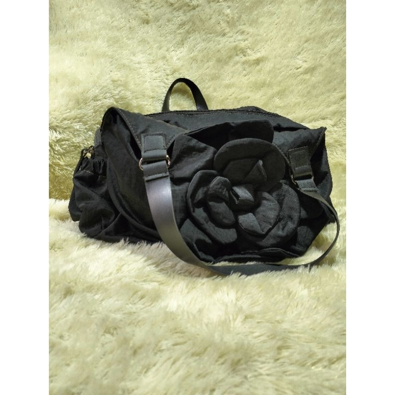 Jual TAS TOTE NILON KOTIF TIMBUL !! PRELOVED | Shopee Indonesia