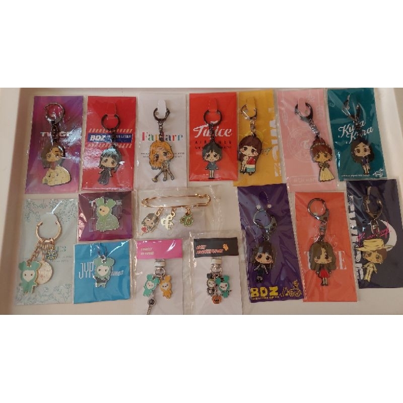 Jual Twice official Merch MINA | Shopee Indonesia