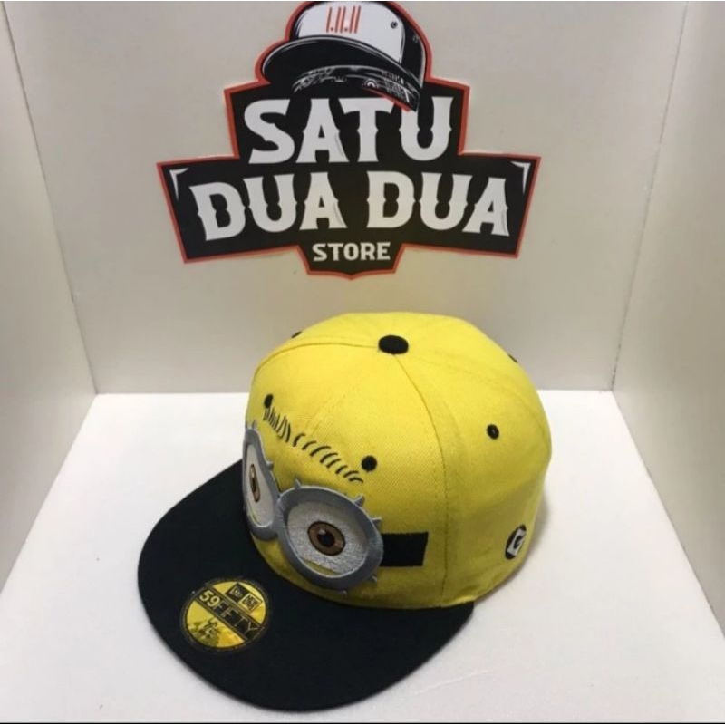 Jual topi new era minion second | Shopee Indonesia