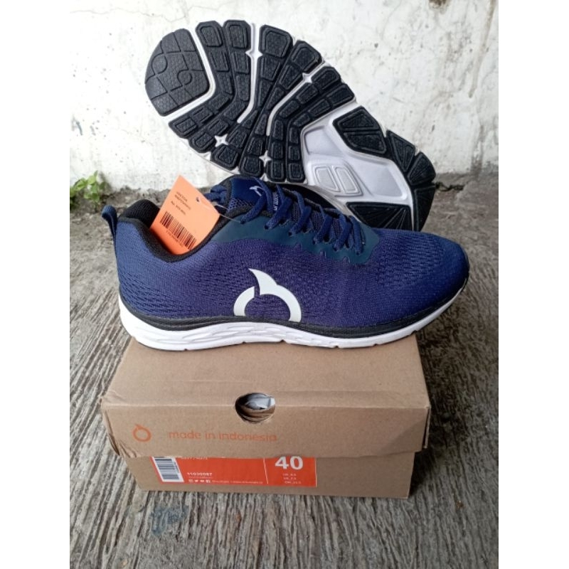 Jual sepatu runing ortuseight Vector original | Shopee Indonesia