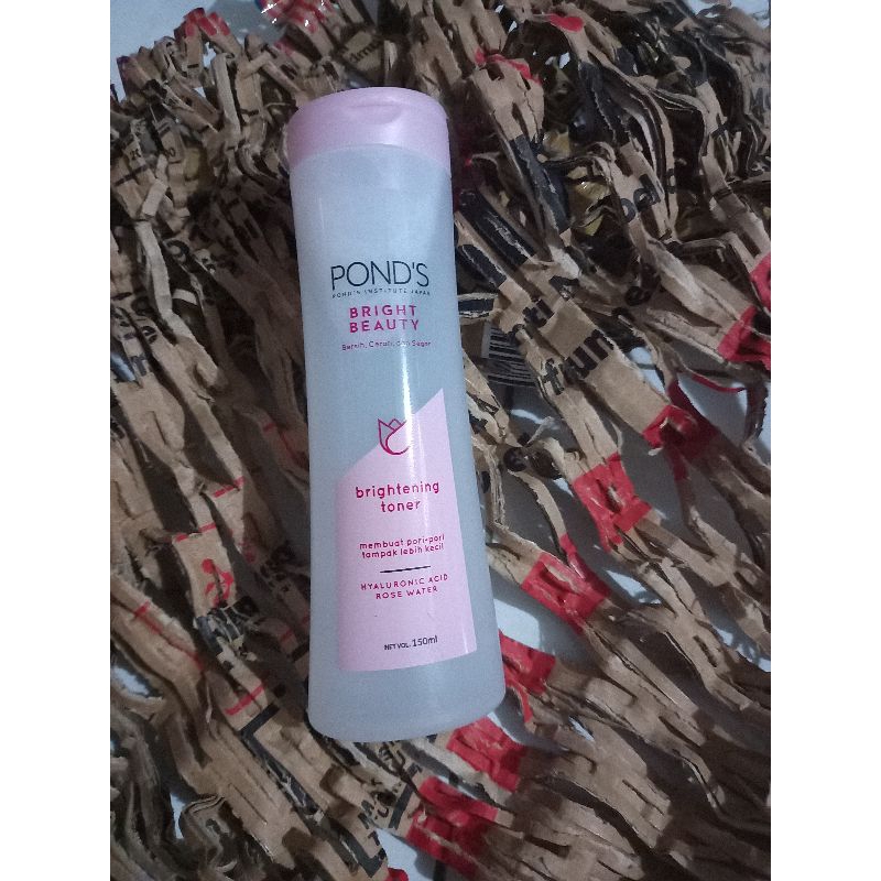 Jual Ponds Brightening Toner 150ml | Shopee Indonesia