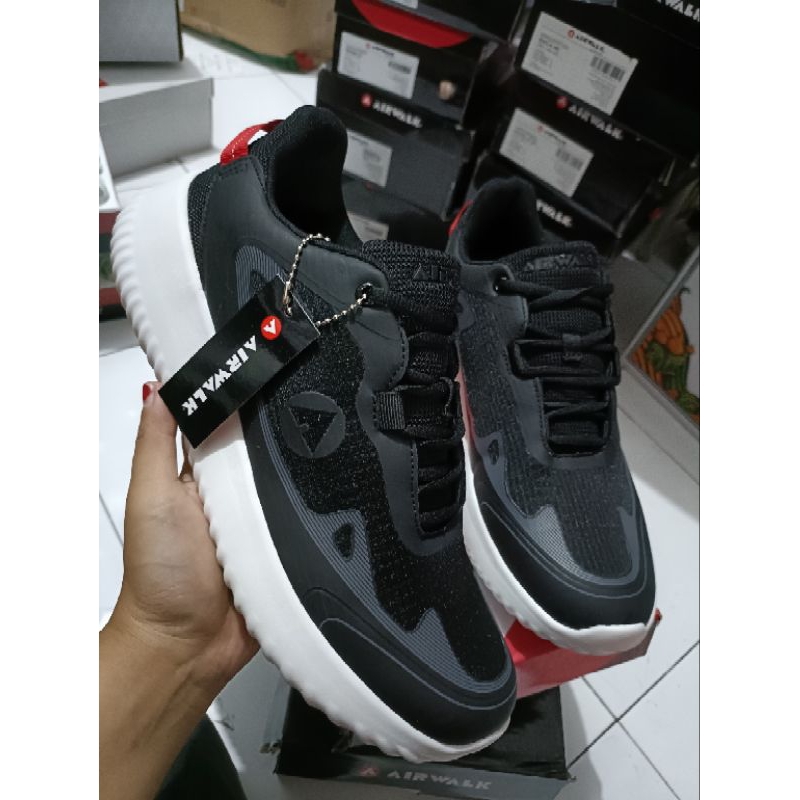 Jual 44 sports station clearance sale airwalk rady black | Shopee Indonesia