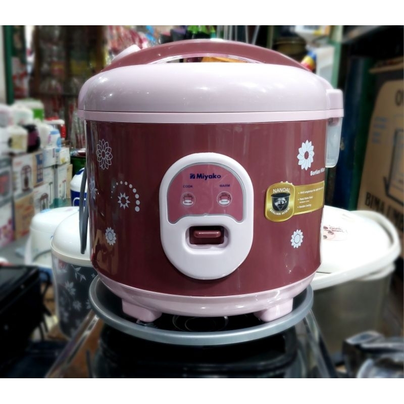Jual Magicom / Rice Cooker Miyako 18 BH MCM-18BH Miyako Berlian Hitam 1 ...