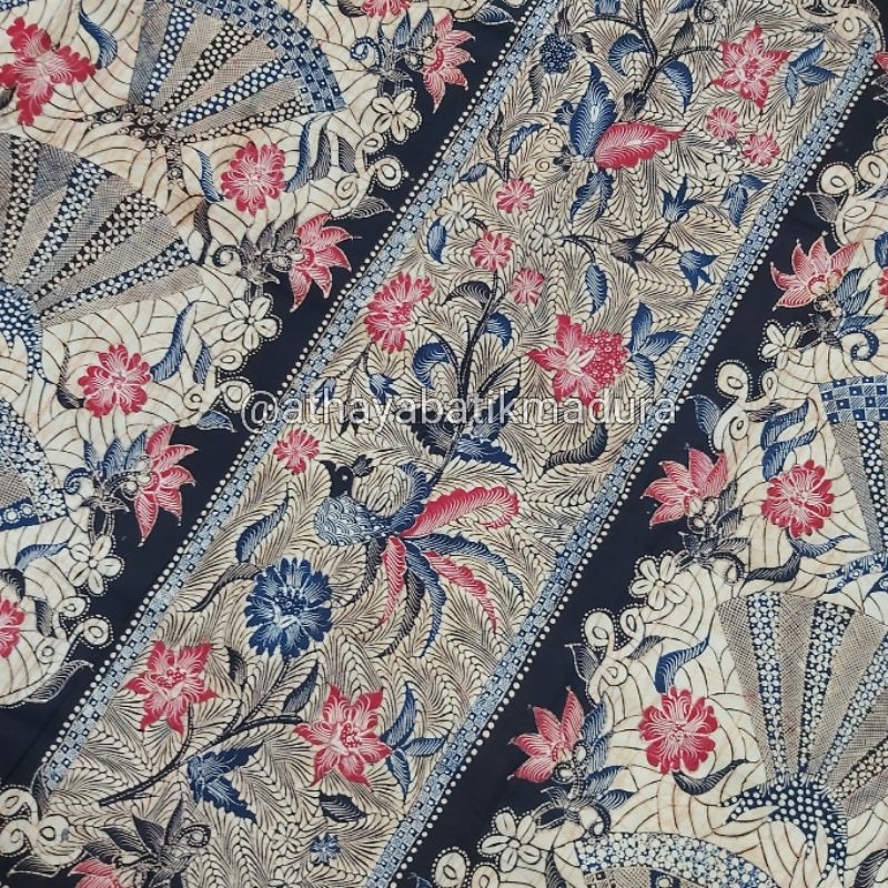 Jual Athaya batik tulis sarung bertumpal tanjungbumi madura | Shopee ...