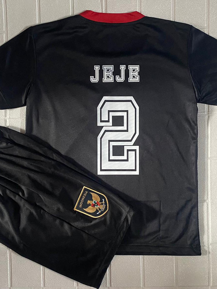 Jual Jersey timnas INDONESIA hitam untuk anak 7-12 tahun bisa sablon ...