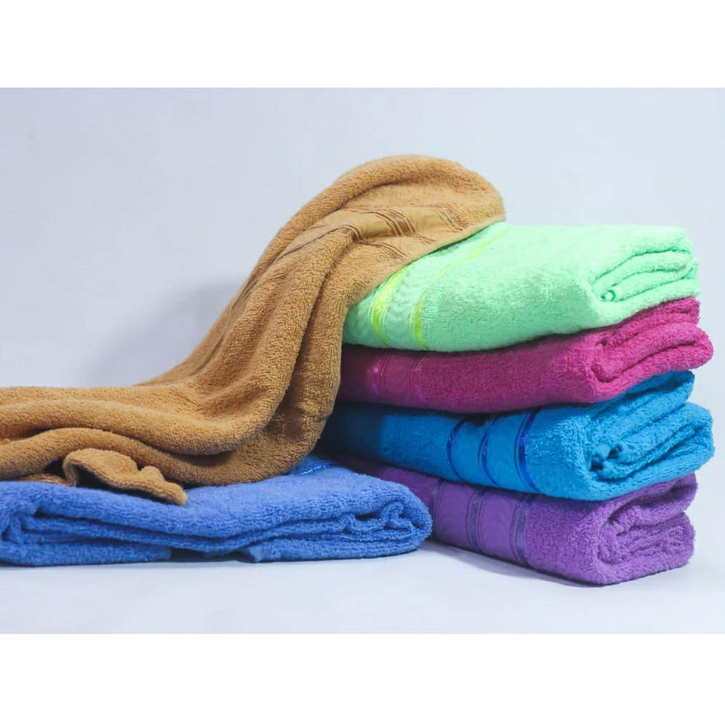 Jual Handuk besar Polos (70cmx135cm) | Shopee Indonesia
