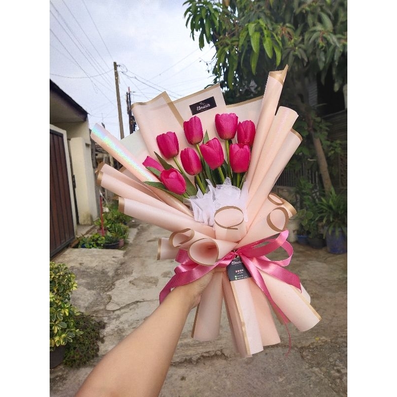 Jual [READY STOK] Buket Bunga Artificial Tulip 7 Tangkai | Shopee Indonesia