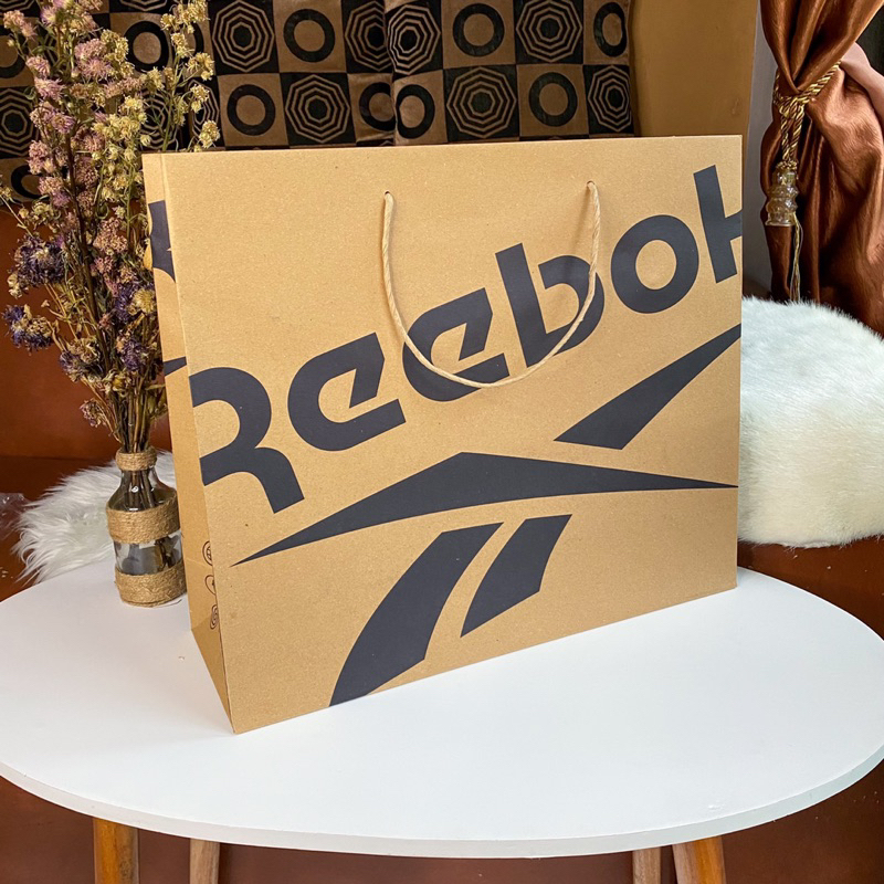 Jual Paperbag Reebok Original Store Shopping Bag Sepatu Brand Mall ...