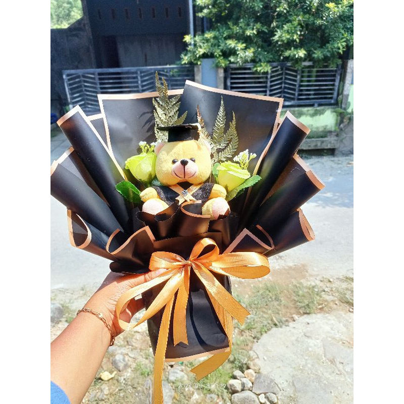 Jual Buket Butket Boneka Wisuda Buket Bunga Kado Wusuda | Shopee Indonesia