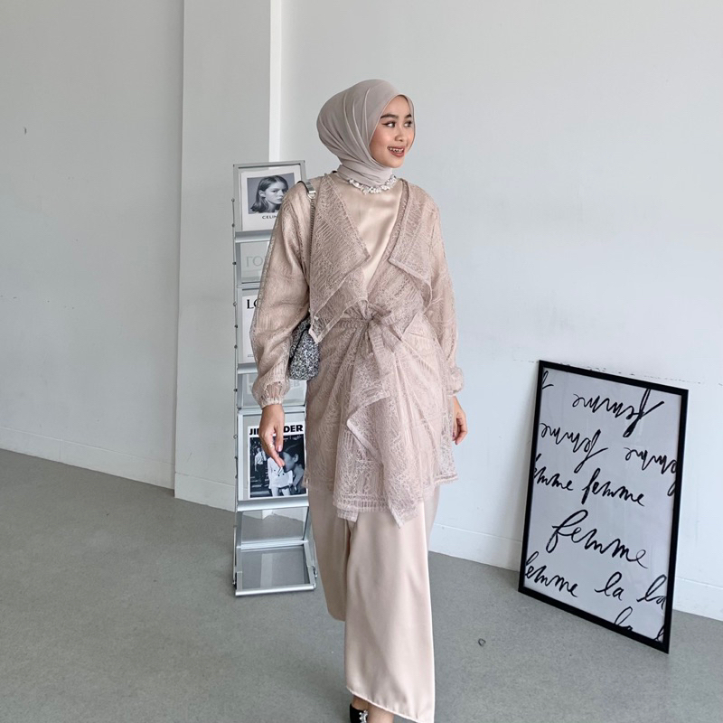 Jual IVONA OUTER BRUKAT / OUTER KONDANGAN by DEZHAF | Shopee Indonesia