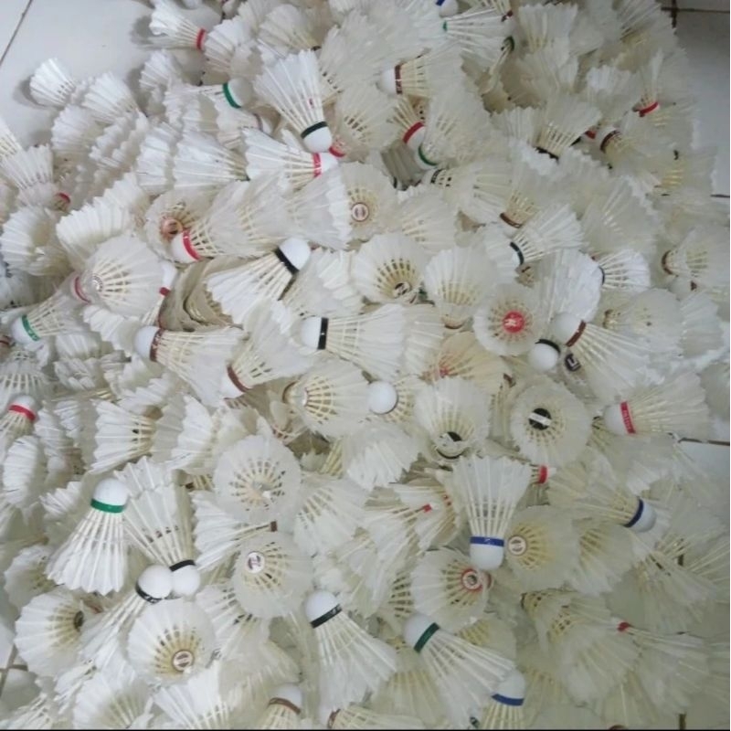 Jual Shuttlecock kok drilling bekas 1 Dus Jamin Terjangkau kondisi 75 ...