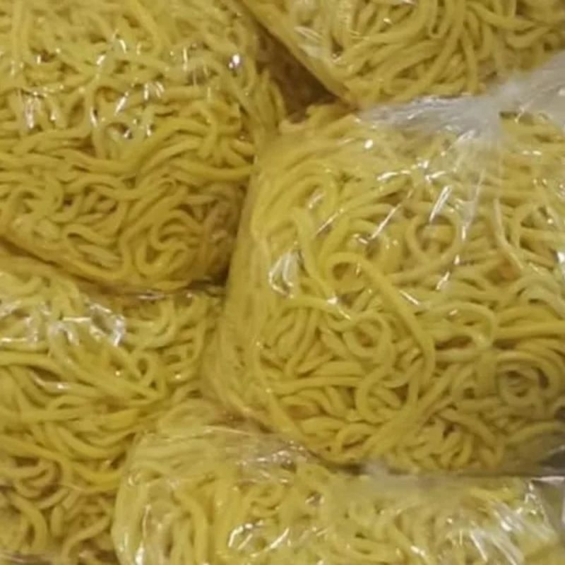 Jual Mie kuning basah 500 gram - KIRIM INSTAN | Shopee Indonesia