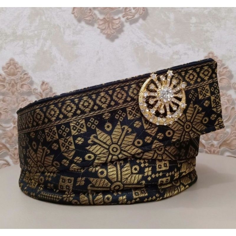 Jual TANJAK PREMIUM KAIN SONGKET BENANG EMAS/PERAK | Shopee Indonesia