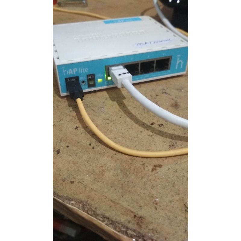 Jual Mikrotik RB 941-2ND , dekstop, no minus normal | Shopee Indonesia