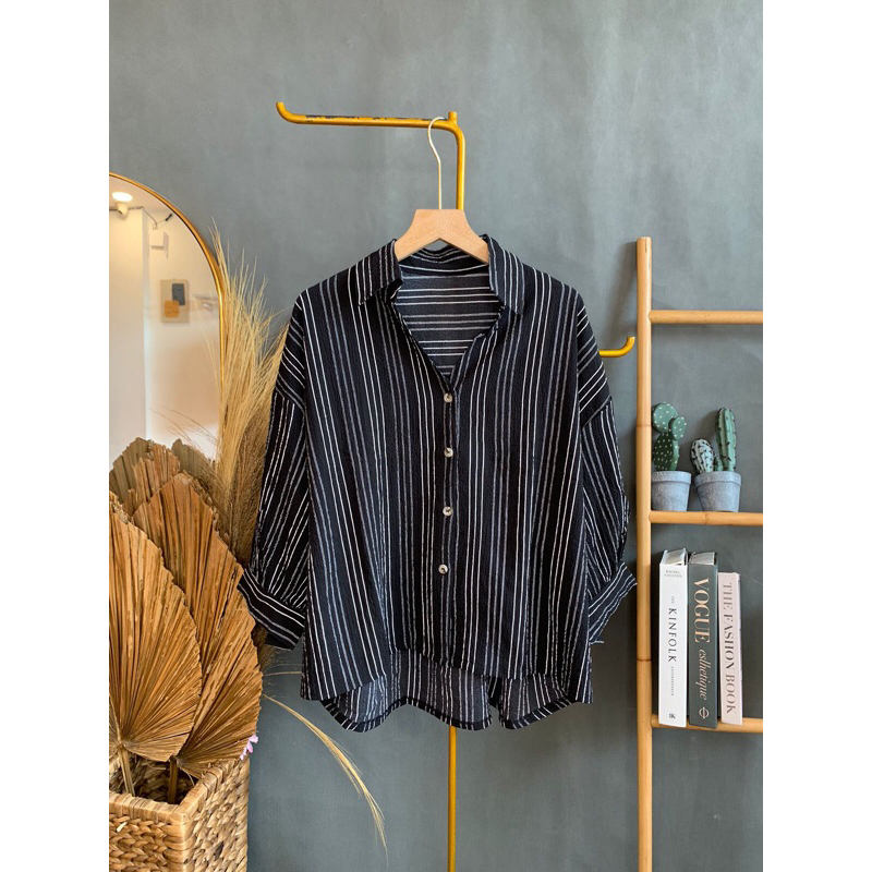 Jual Dhea Stripe Shirt Blouse (kemeja crinkle kancing premium pastel ...