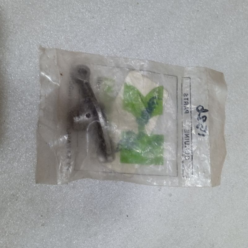 Jual Pelatuk klep templar kawasaki kaze original KGP Lospack | Shopee ...