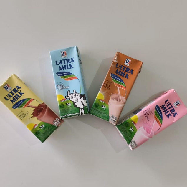Jual Susu Ultra Milk UHT Kemasan 250ml Rasa Stroberi Cokelat Full Cream ...