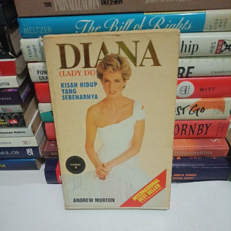 Jual Buku Diana ( lady DI) kisah hidup yang sebenarnya by Andrew Morton ...
