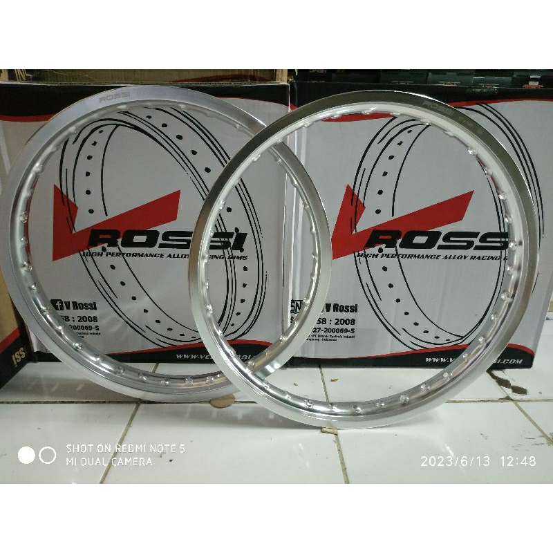 Jual Velg Rossi Almunium WM 140/160 x 17 silver | Shopee Indonesia