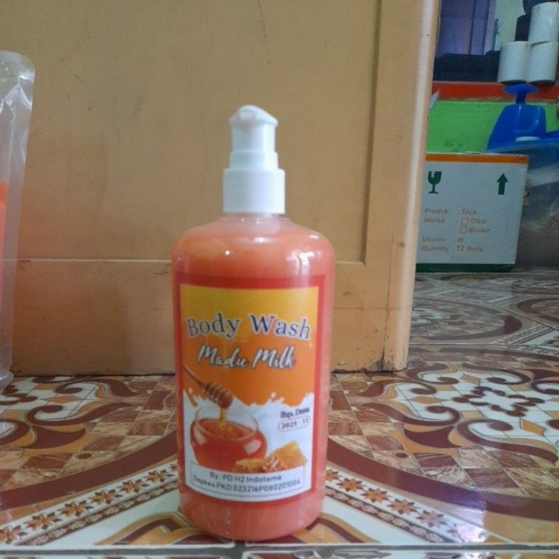 Jual Sabun Mandi Cair botol 1 Liter Wangi Segar dan Harum Cocok Untuk ...